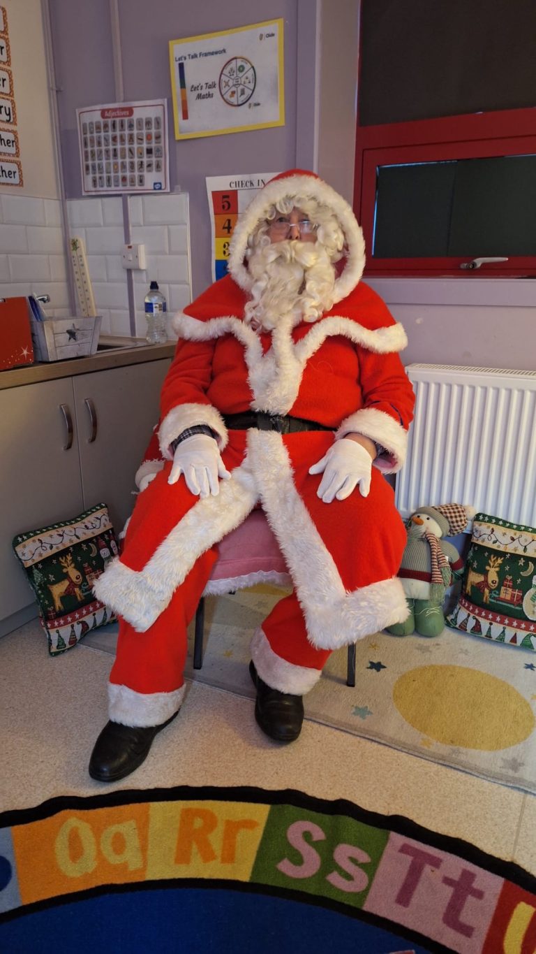 🎅 A Magical Visit from Santa Claus! - St. Joseph's N.S. Tullamore